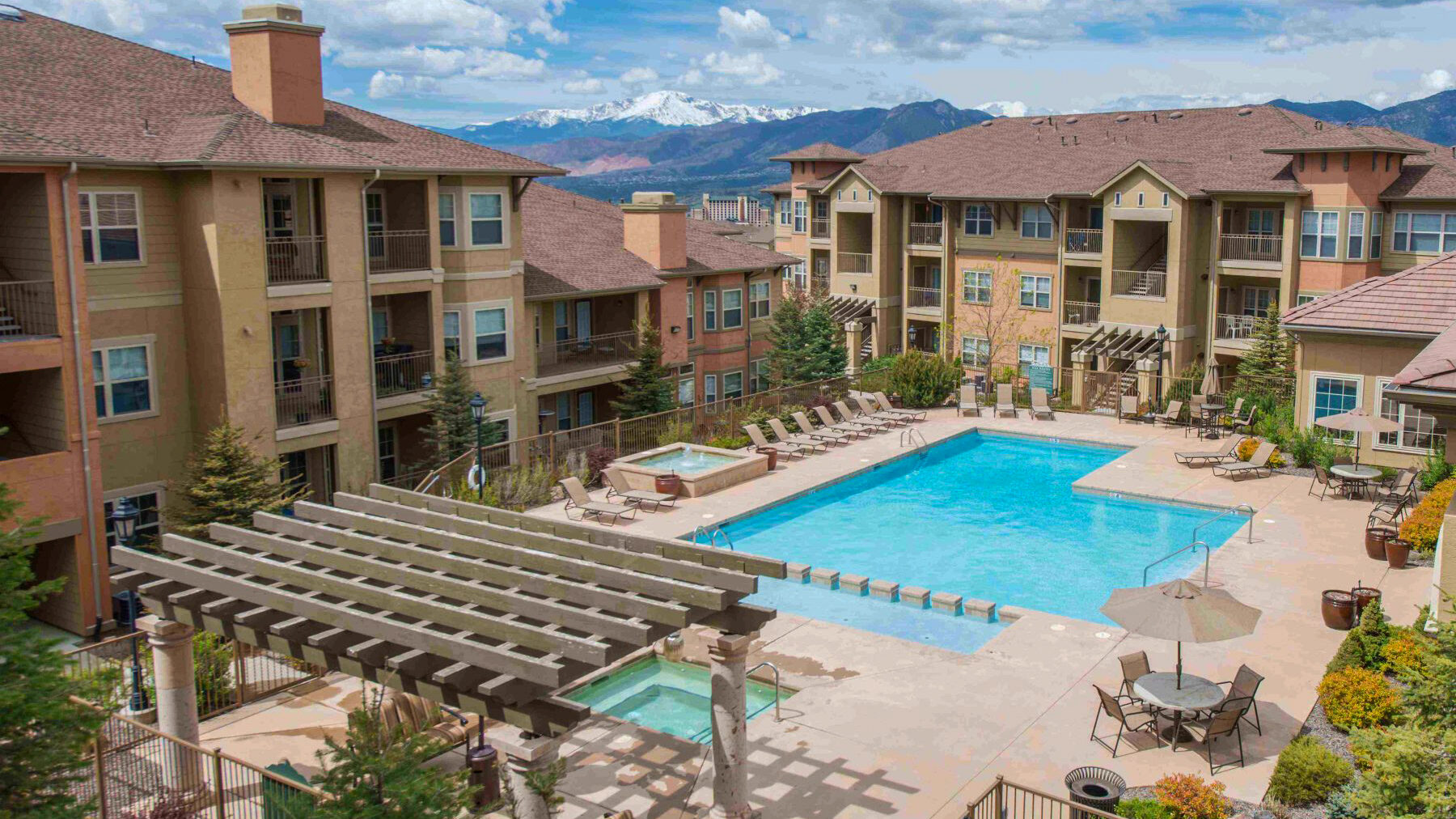 How To Take Amazing Real Estate Photos For Your Business